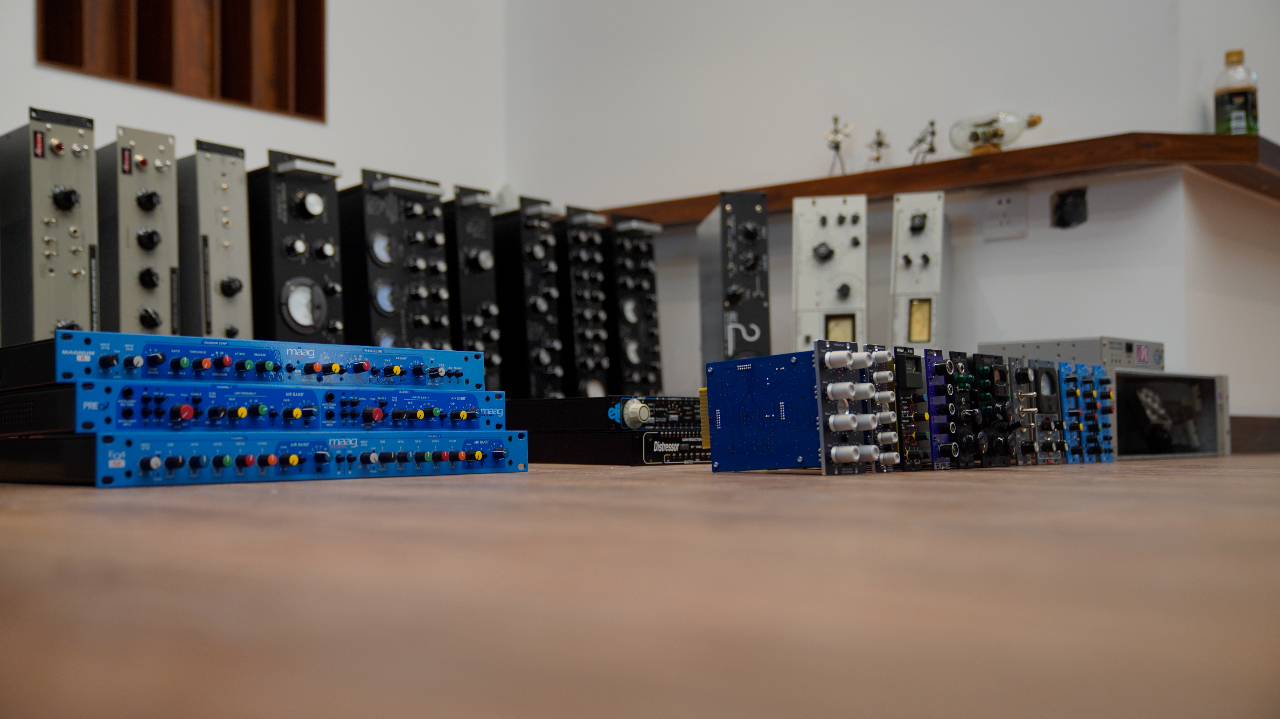 Mäag PreQ2 中国首批已到货OscAudio 奥斯音频——“蓝色超新星” 带EQ和AirBand的话放 | 叉烧网