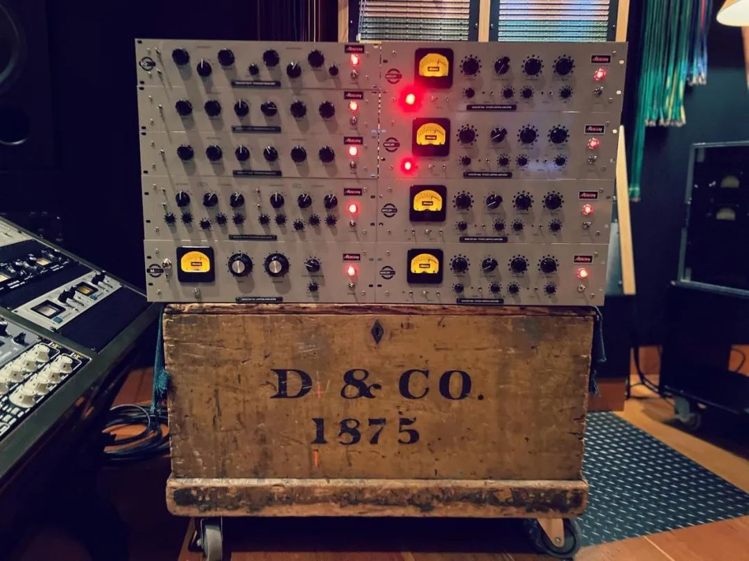 复古重生！Mercury 666 Studio Limiting Amplifier 深度评测 | 叉烧网