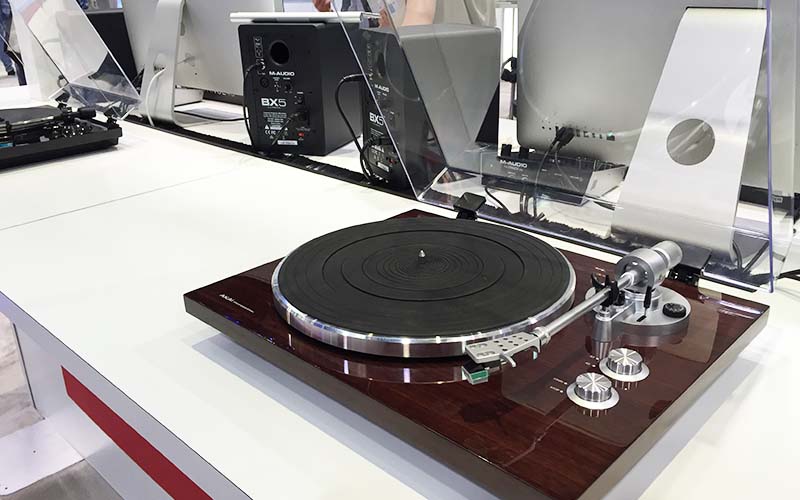 NAMM 2016: inMusic 展位 | 叉烧网